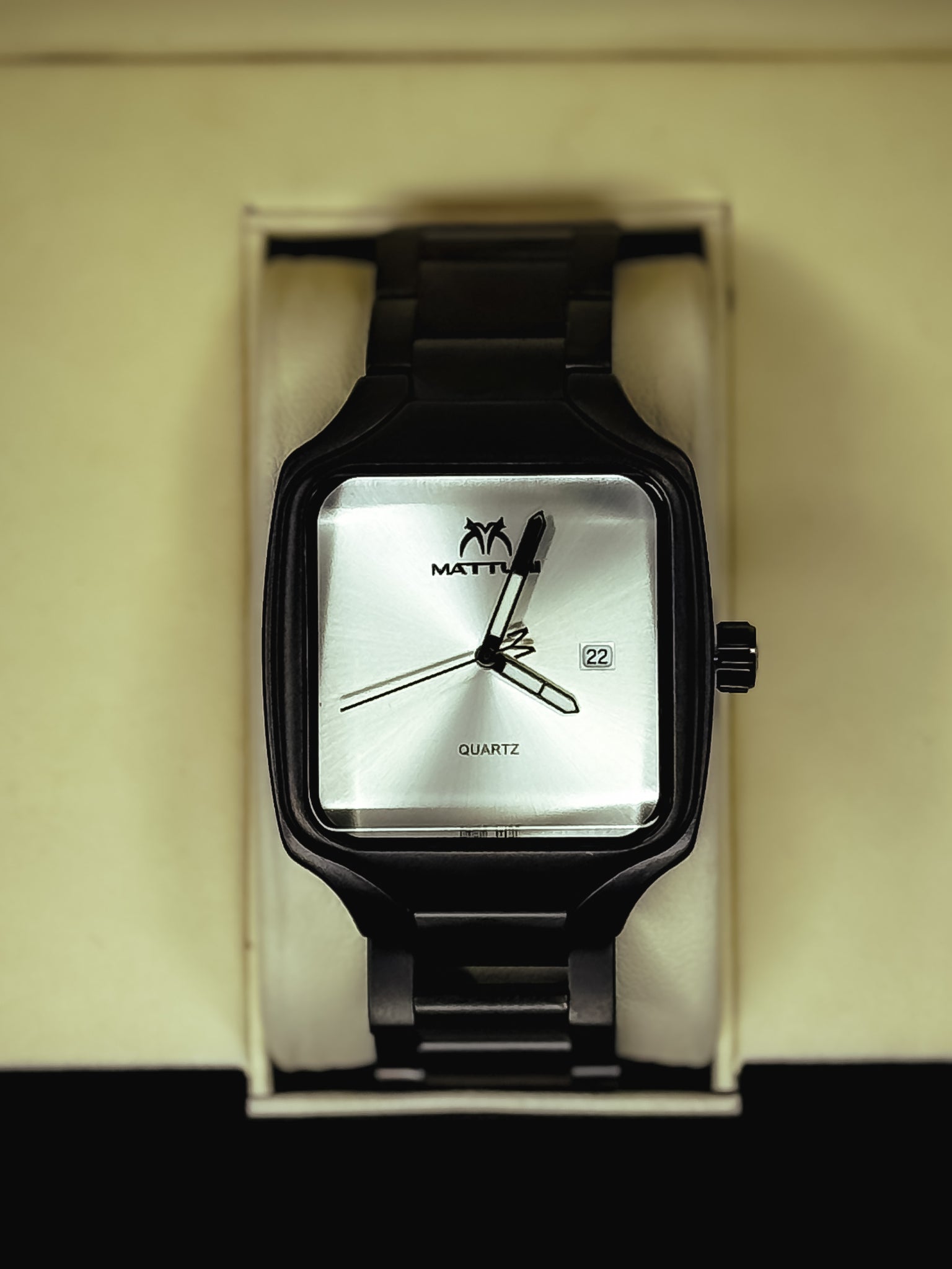 M Ultra Watch