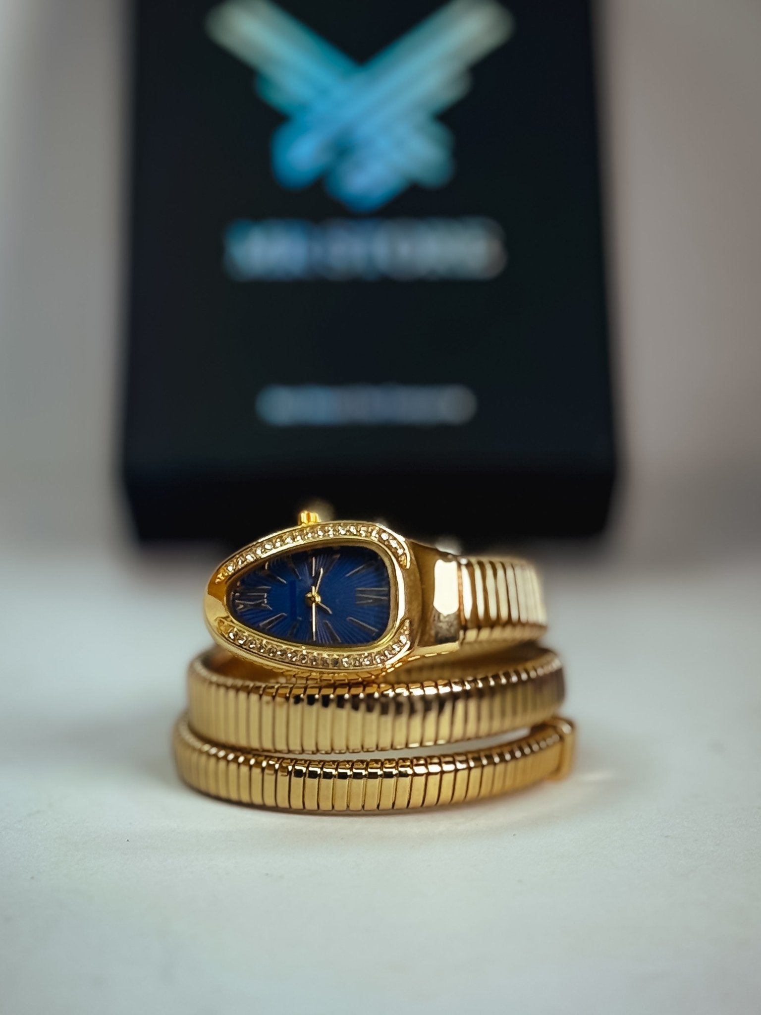 Cobra Curve (Ladies Watch)