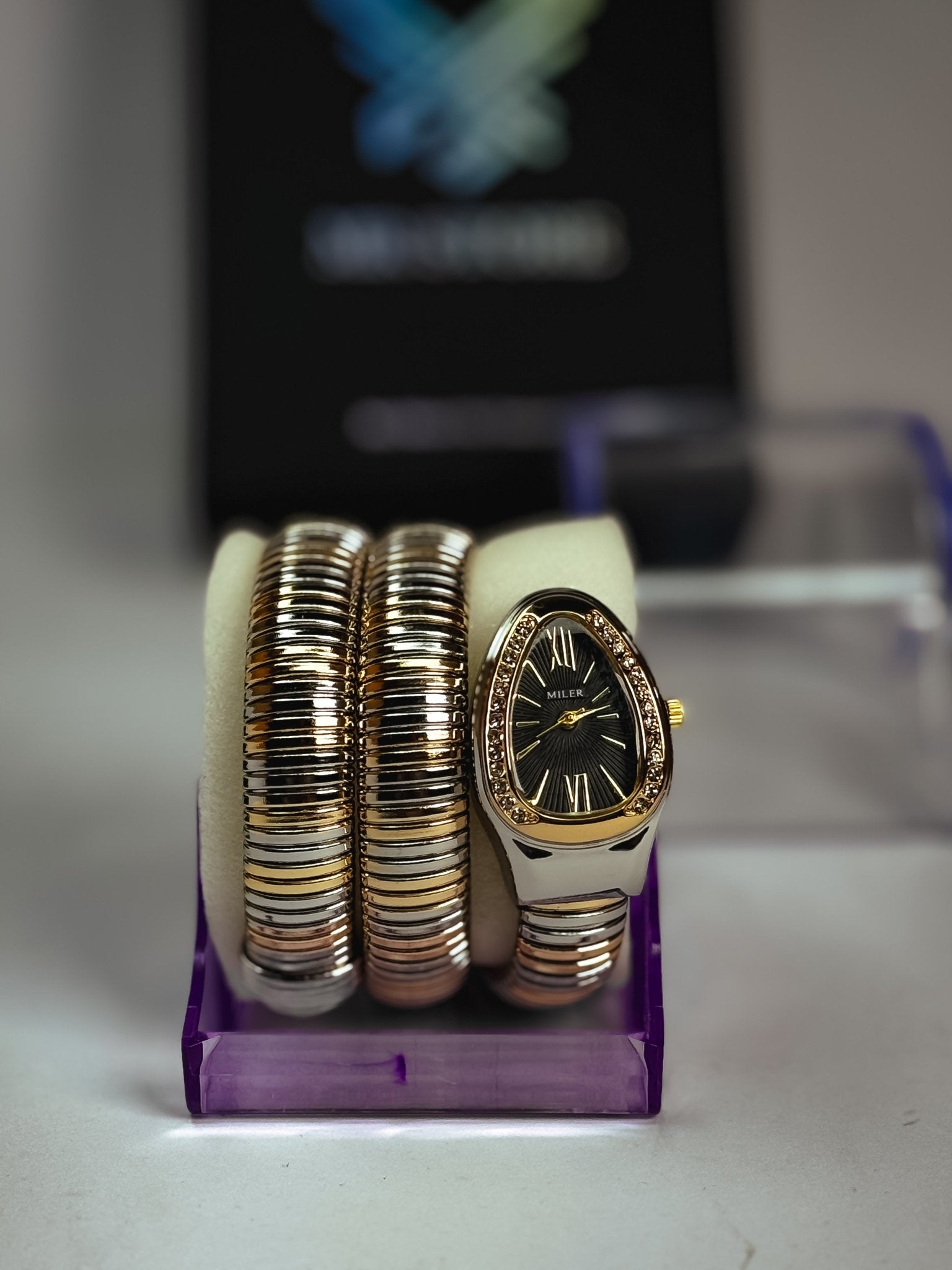 Cobra Curve (Ladies Watch)